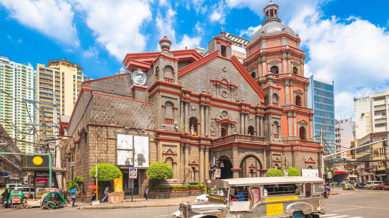 Manila's architecture | Jetstar