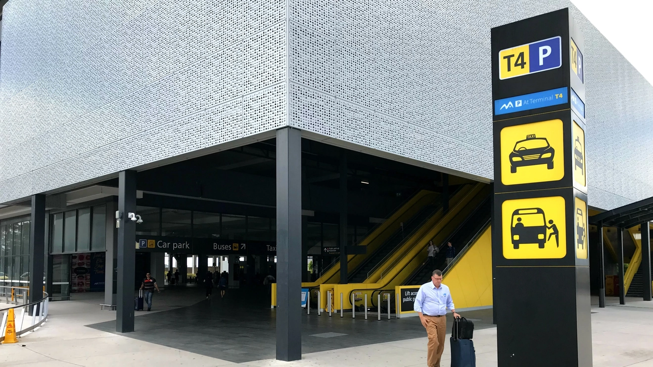 Guide to Melbourne Airport Terminal 4 | Jetstar